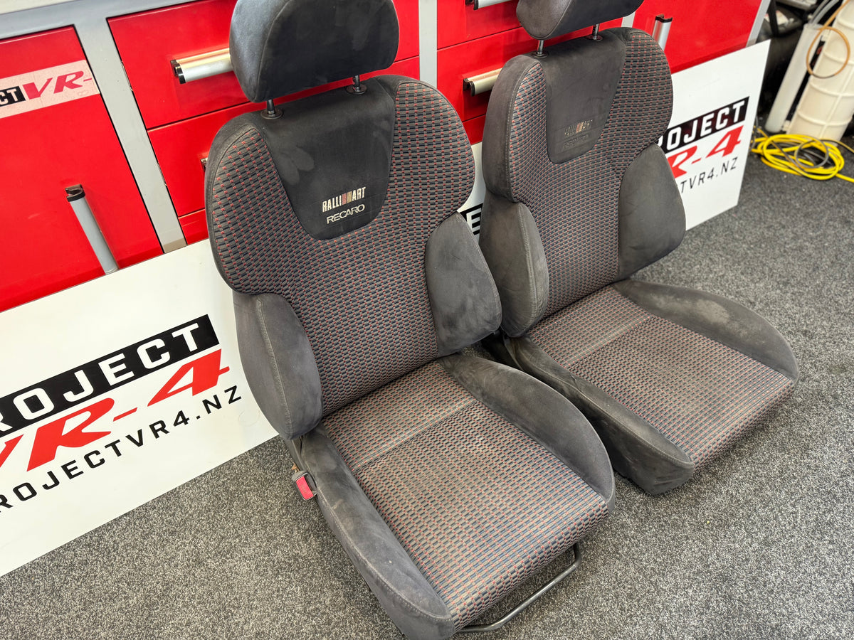 RALLI-ART Recaro Front Seats – projectvr4
