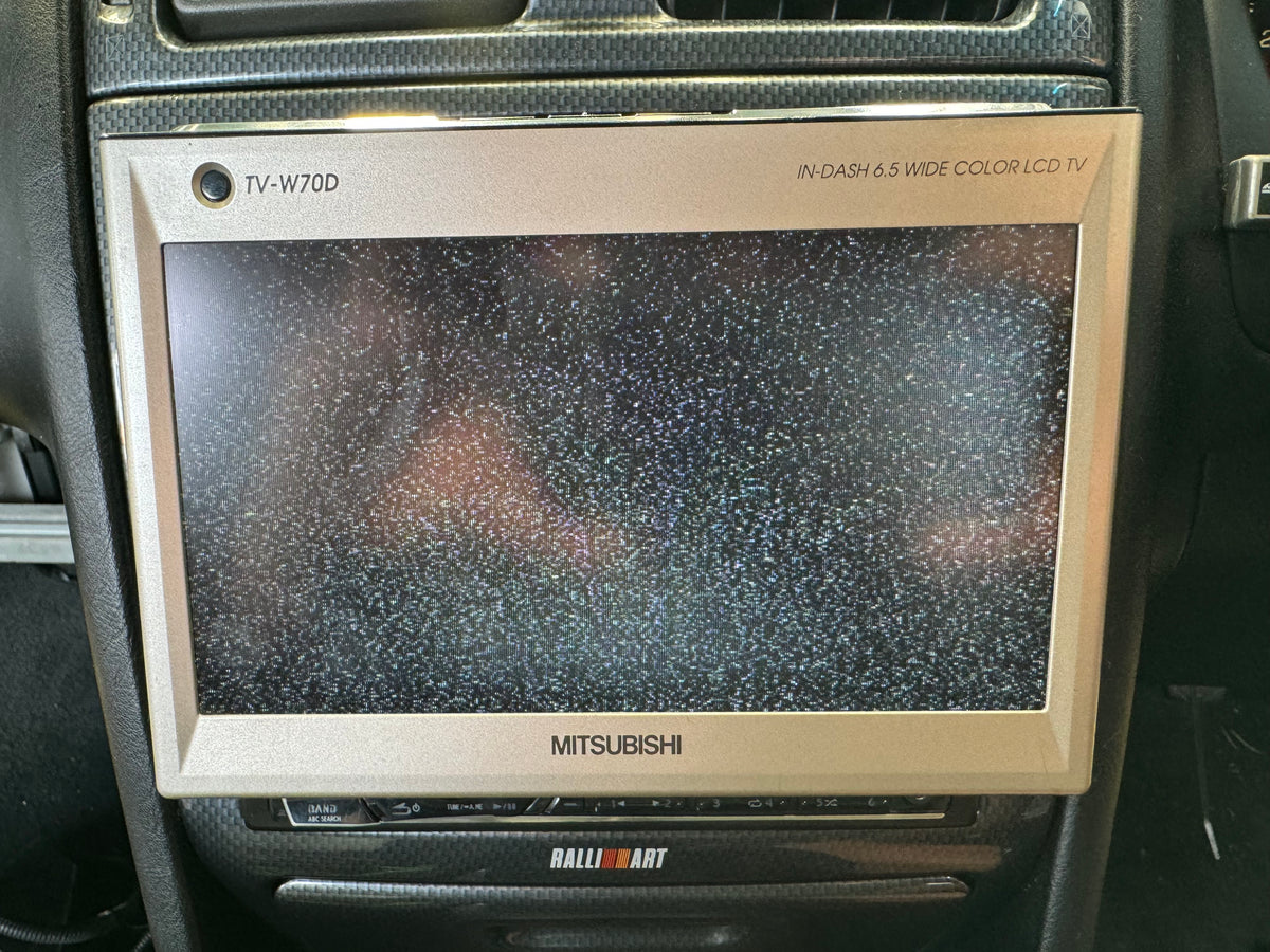 Mitsubishi In-Dash TV – projectvr4