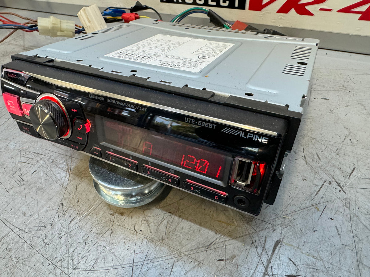 Alpine UTE-62EBT – projectvr4