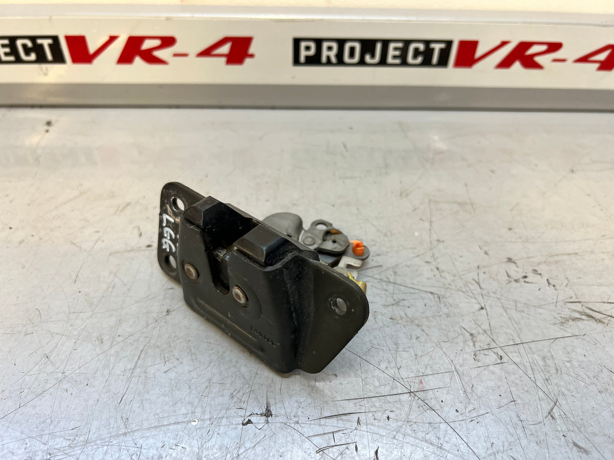 Legnum Boot Catch – projectvr4