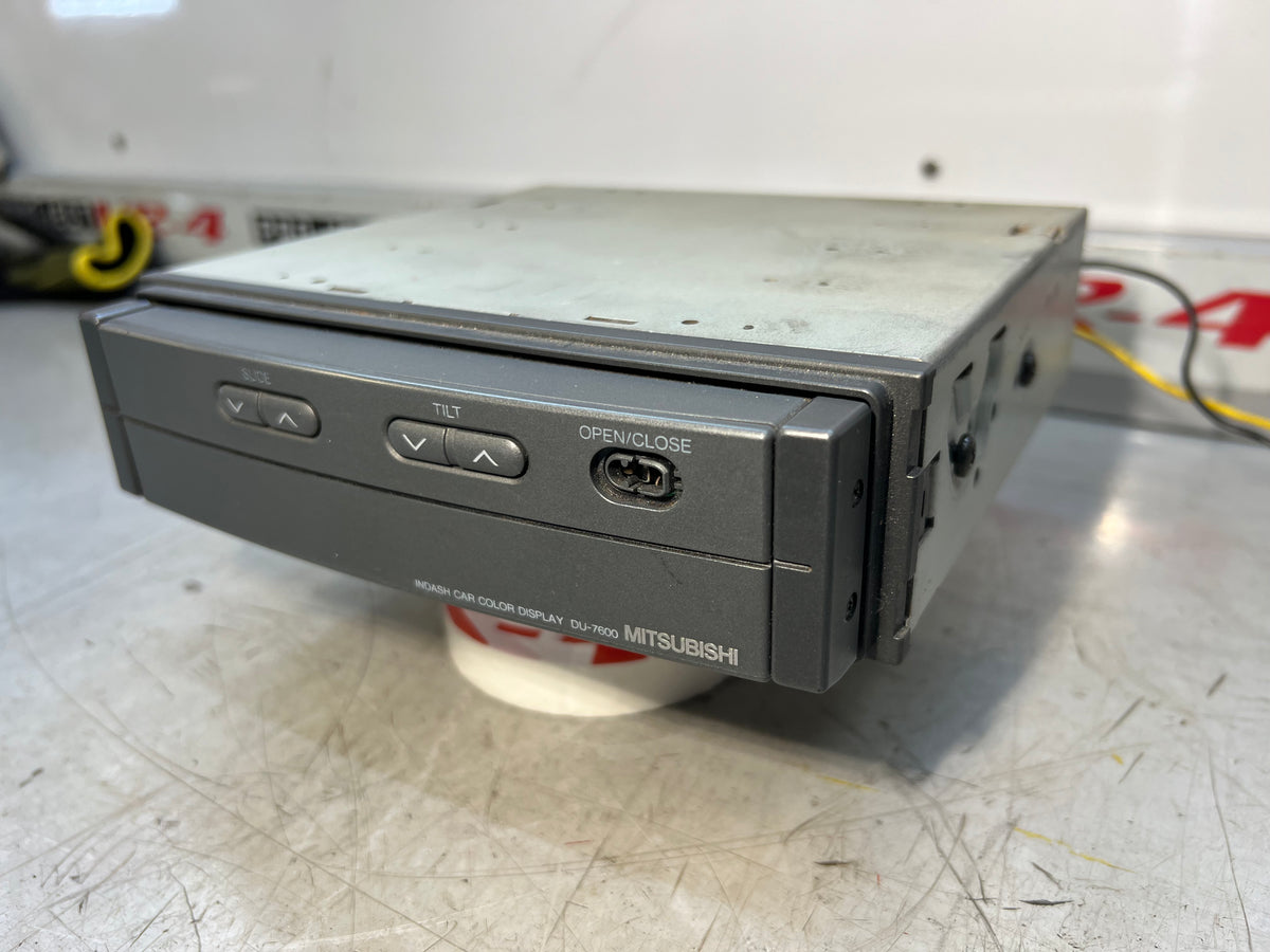Mitsubishi In-Dash TV – projectvr4